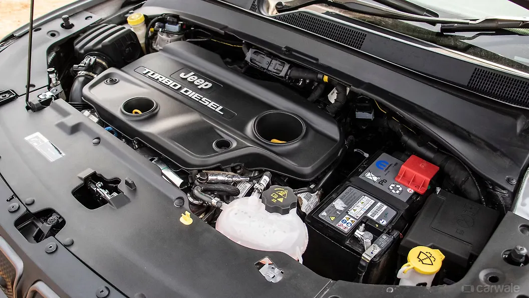 Compass Engine Shot Image, Compass Photos in India - CarWale