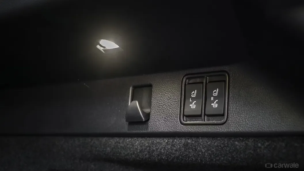 NX Boot Rear Seat Fold/Unfold Switches Image, NX Photos in India - CarWale