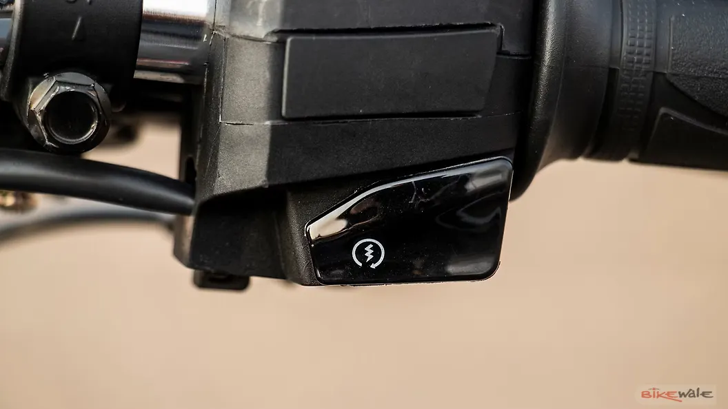 TVS Star City Plus Engine Start Switch Image – BikeWale
