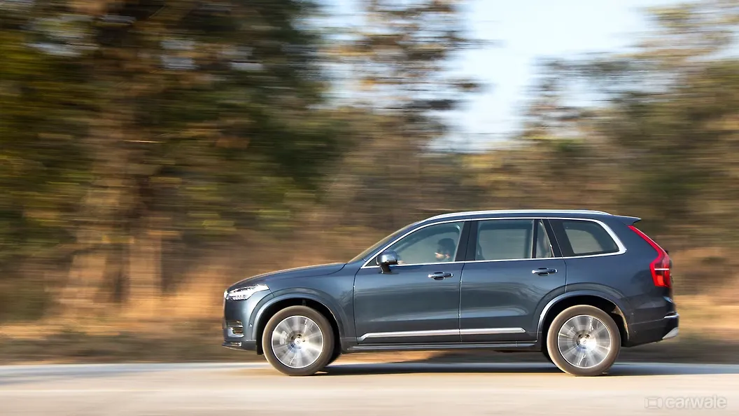 XC90 Left Side View Image, XC90 Photos in India - CarWale