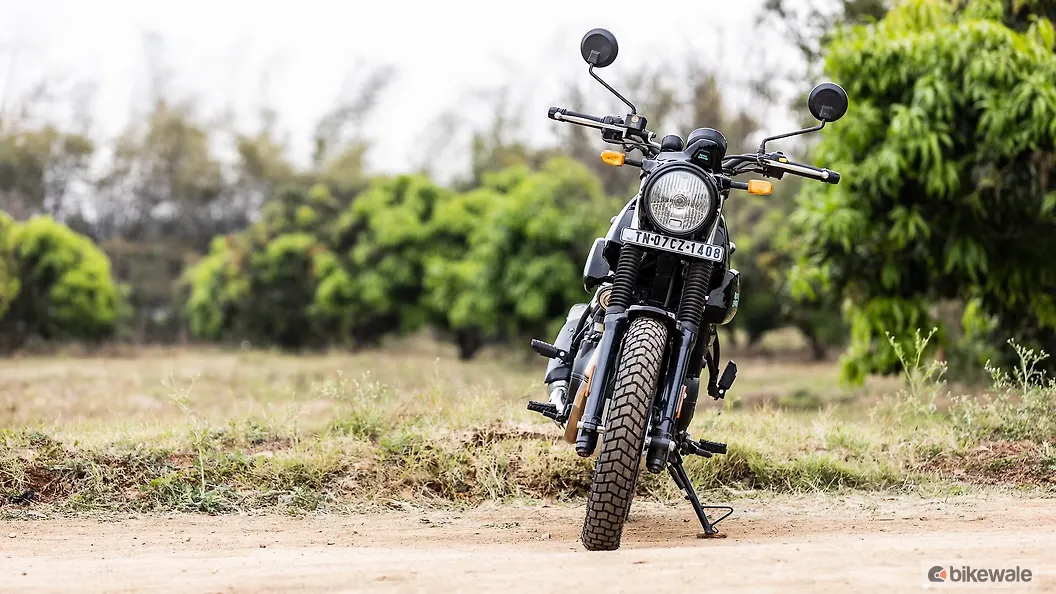 Royal Enfield Scram 411 Left Front Three Quarter Image – BikeWale