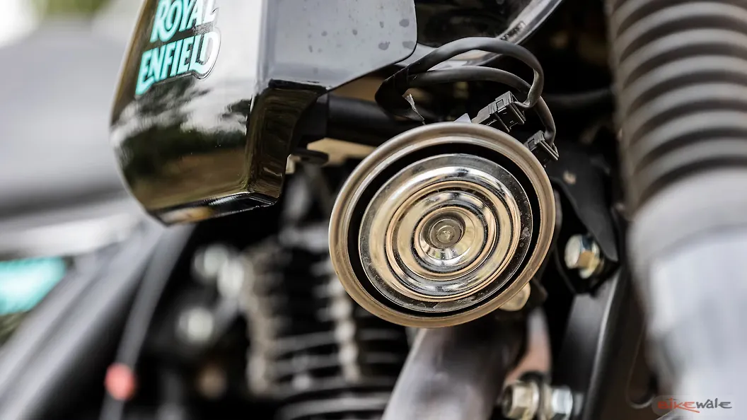 Royal Enfield Scram 411 Fuel Tank Image – BikeWale