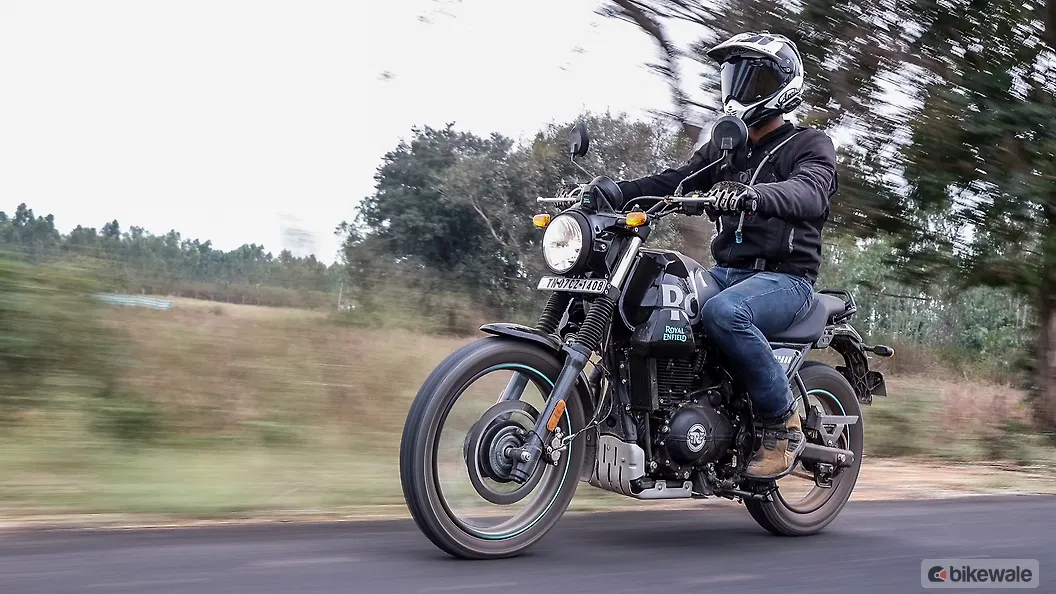 Royal Enfield Scram 411 Left Front Three Quarter Image – BikeWale