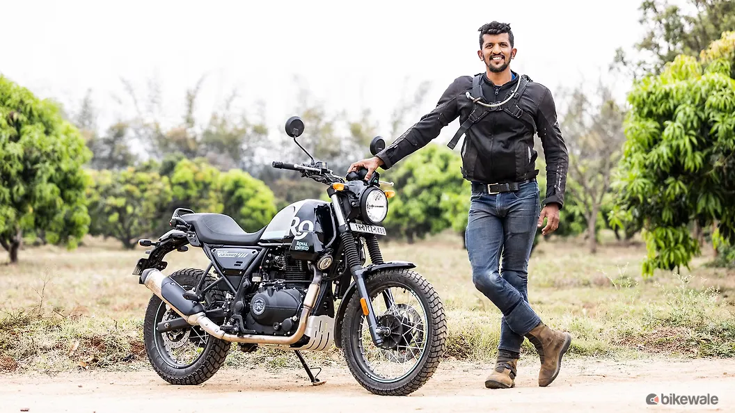 Royal Enfield Scram 411 Right Side View Image – BikeWale