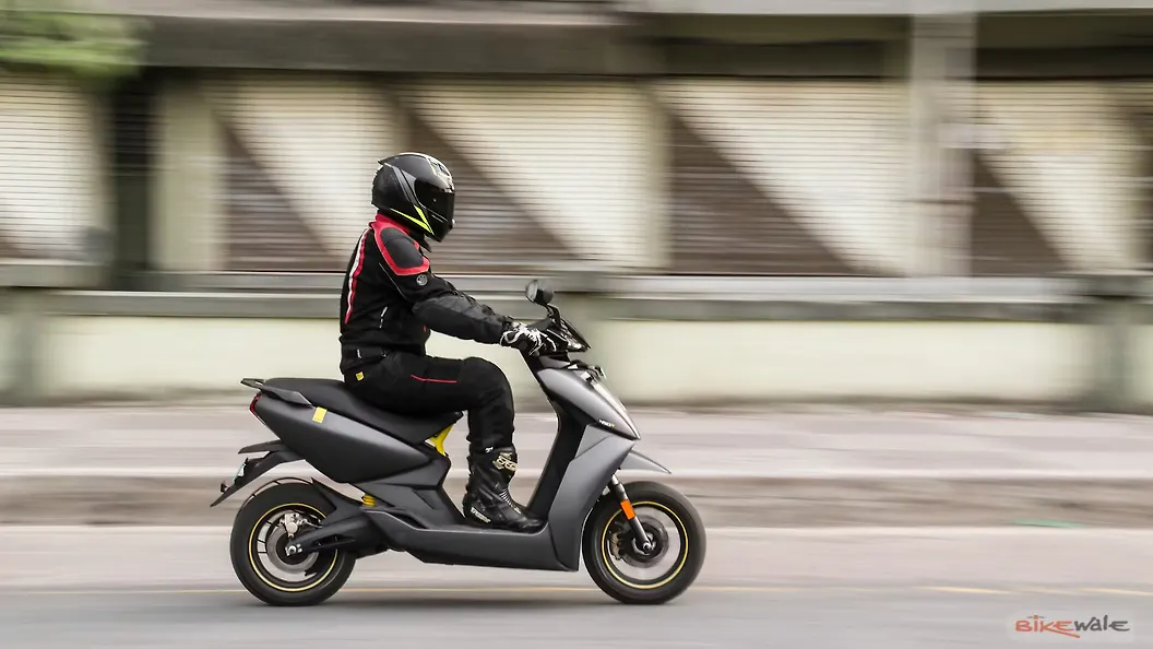 Ather 450X Gen 2 Left Side View Image – BikeWale