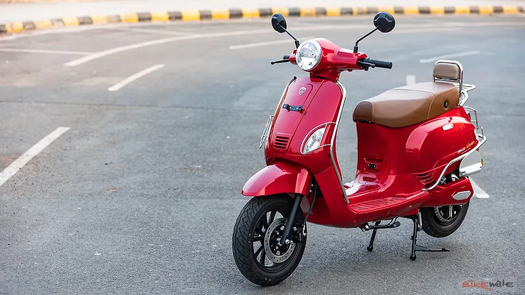 Benling Aura Right Side View Image – BikeWale