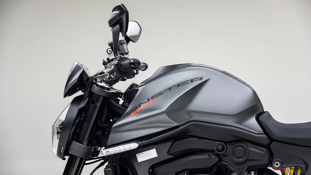 Ducati Monster Fuel Tank Image – BikeWale