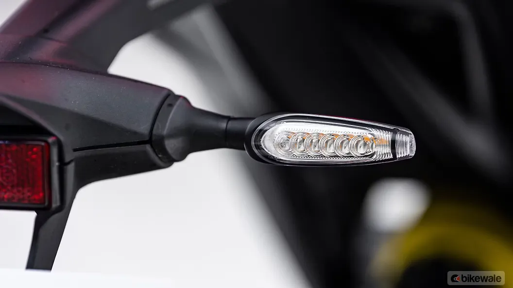 Ducati Monster Turn Indicators Switch Image – BikeWale