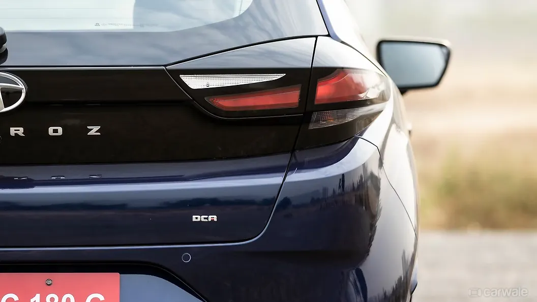 Altroz Tail Light/Tail Lamp Image, Altroz Photos in India - CarWale