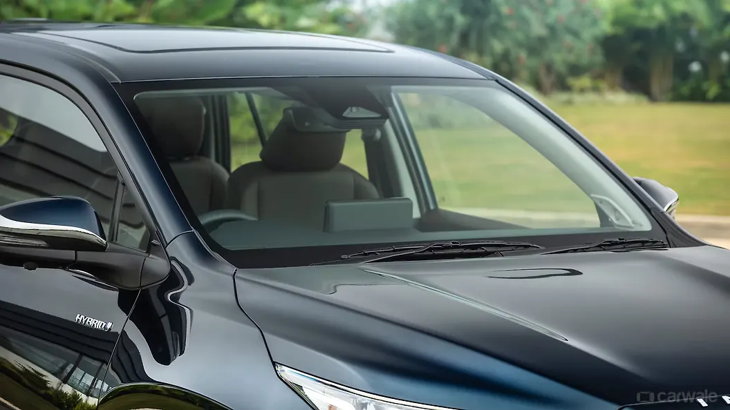 Innova Hycross Front Windshield/Windscreen Image, Innova Hycross Photos ...