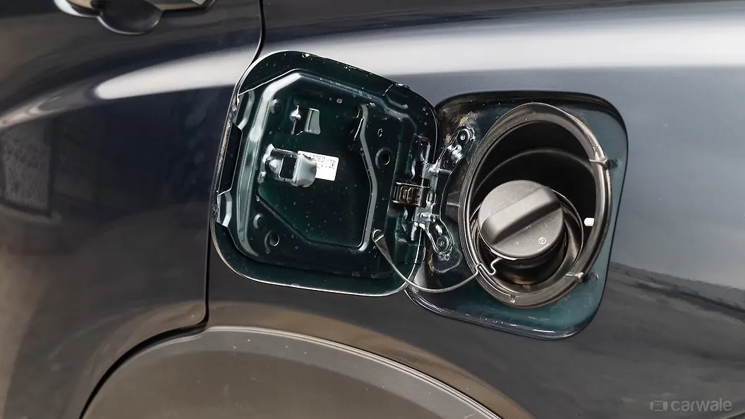 Innova Hycross Open Fuel Lid Image, Innova Hycross Photos in India ...