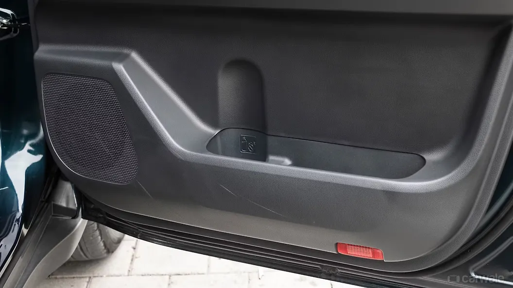 Innova Hycross Driver Side Front Door Pocket Image, Innova Hycross ...