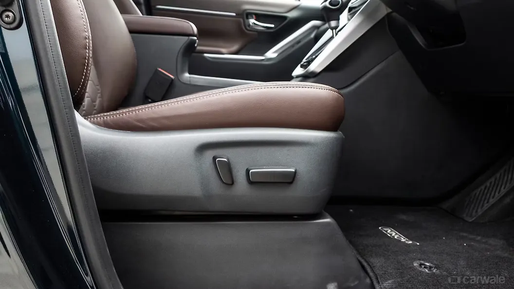 Innova Hycross Seat Adjustment Electric for Driver Image, Innova ...