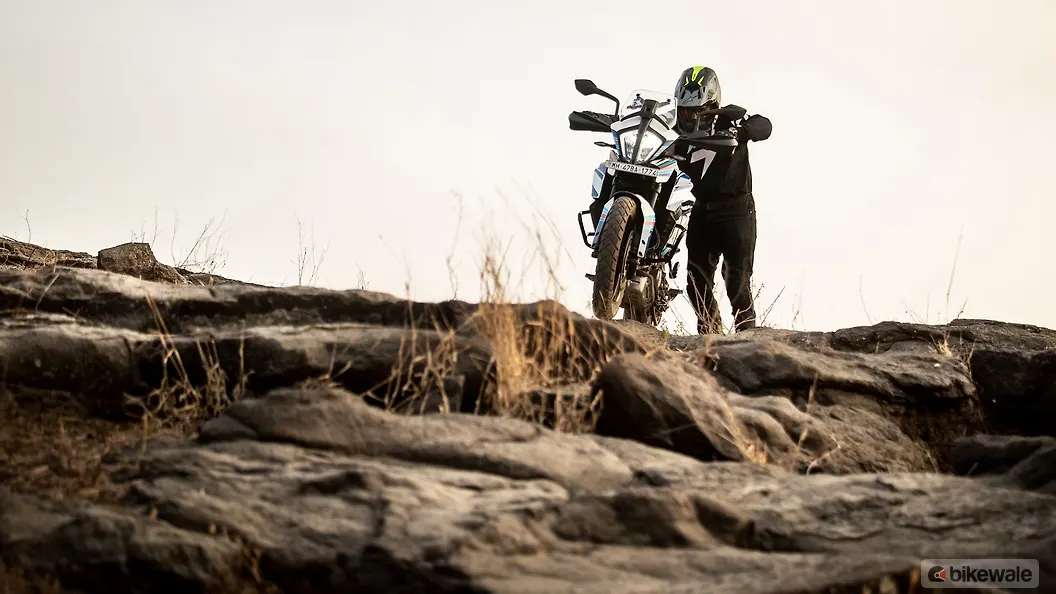 KTM 390 Adventure [2024] Front View Image – BikeWale