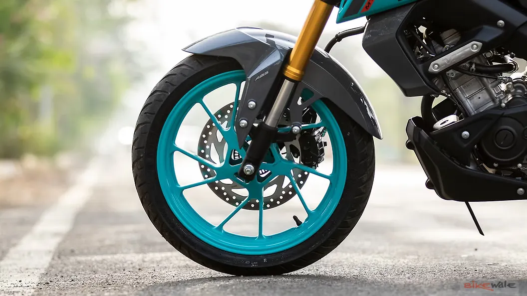 Yamaha MT 15 V2 Front Disc Brake Image – BikeWale