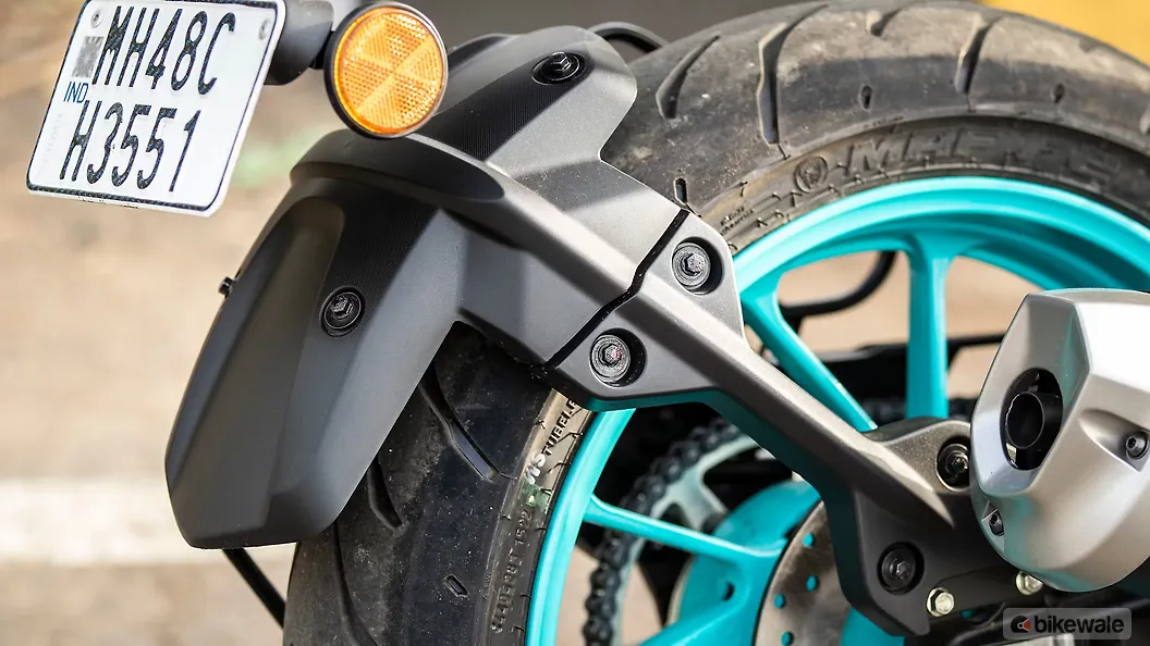 Yamaha MT 15 V2 Rear Disc Brake Caliper Image – BikeWale