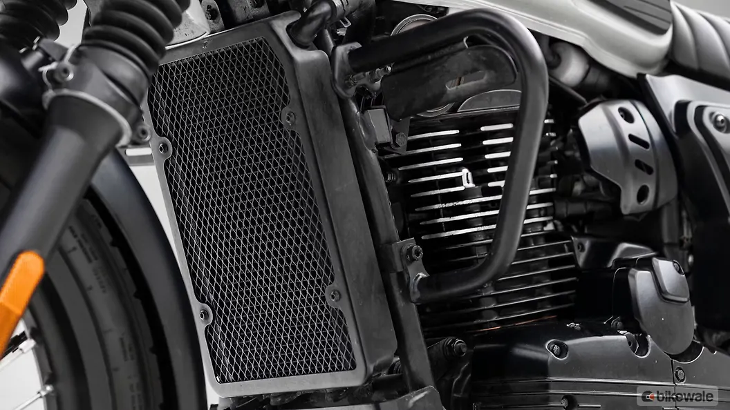 Yezdi Scrambler Engine From Left Image – BikeWale