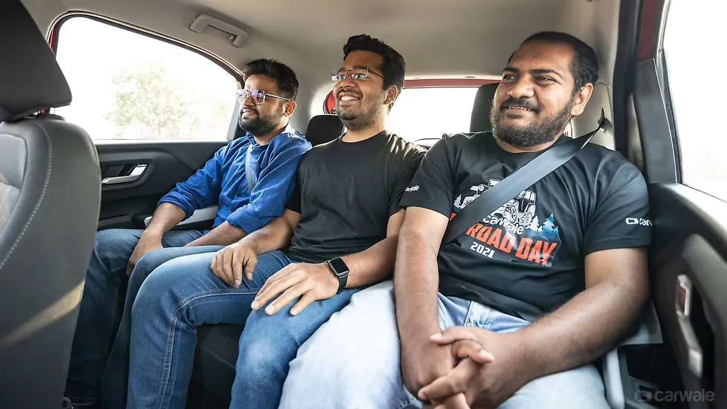 Punch Rear Seats Image, Punch Photos in India - CarWale