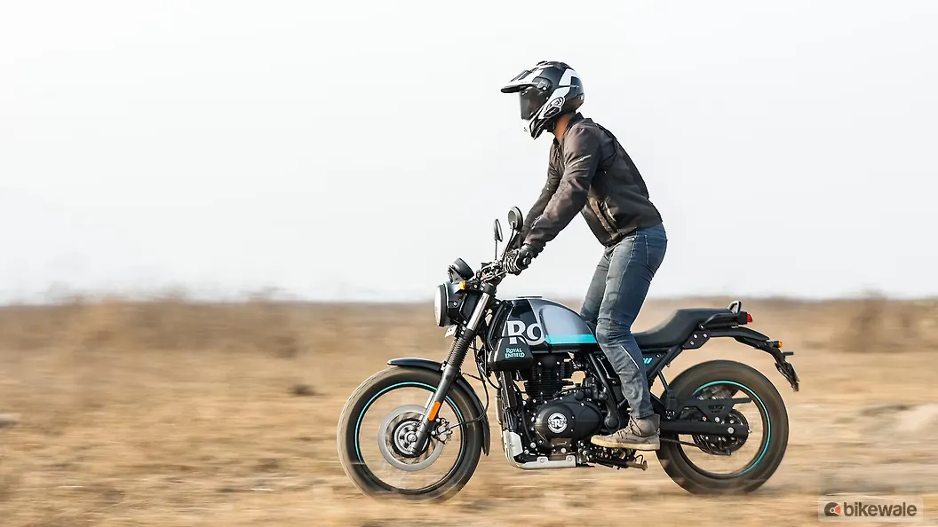 Royal Enfield Scram 411 Right Side View Image – BikeWale