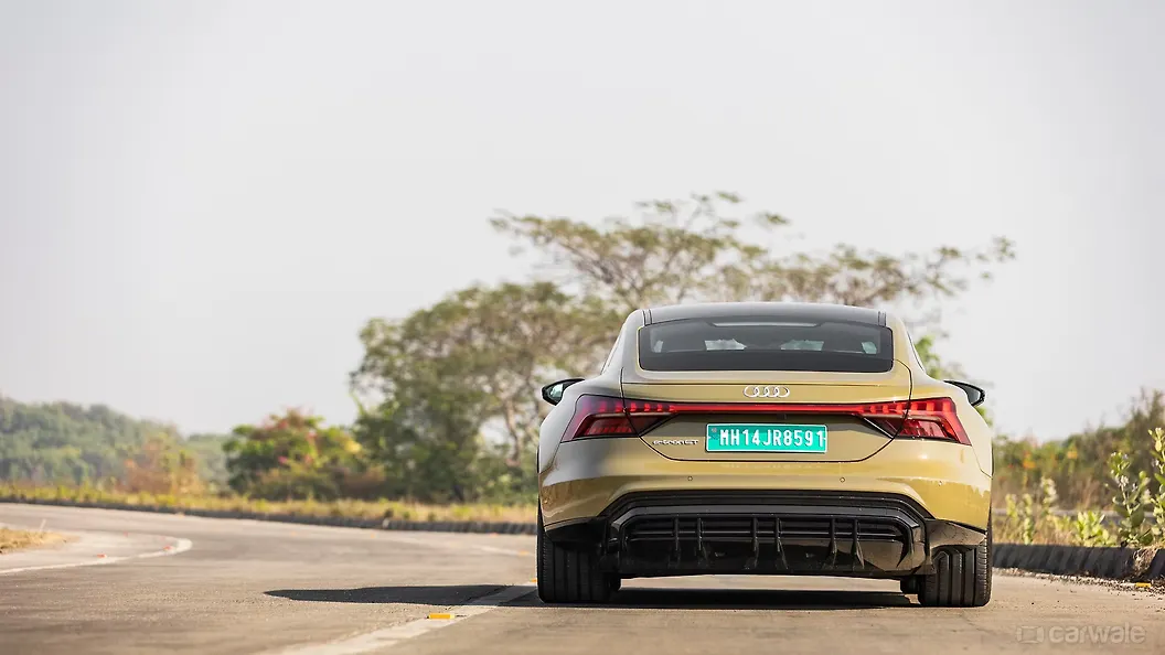 e-tron GT Right Rear Three Quarter Image, e-tron GT Photos in India ...