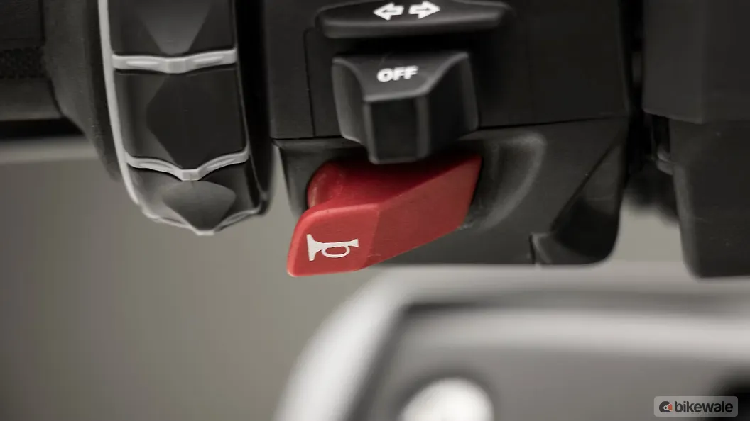 BMW Old Generation C 400 GT 2021 Rear Brake Lever Image – BikeWale