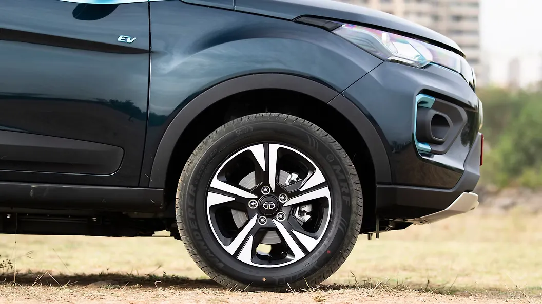 Nexon EV Max Wheel Image, Nexon EV Max Photos in India - CarWale