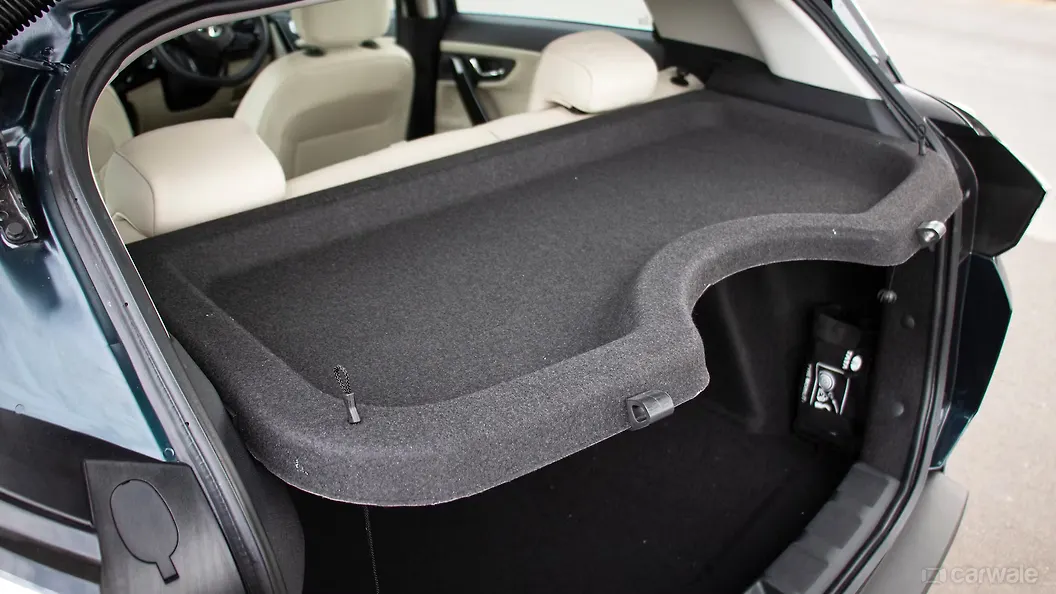 Nexon EV Max Bootspace with Parcel Tray/Retractable Image, Nexon EV Max ...