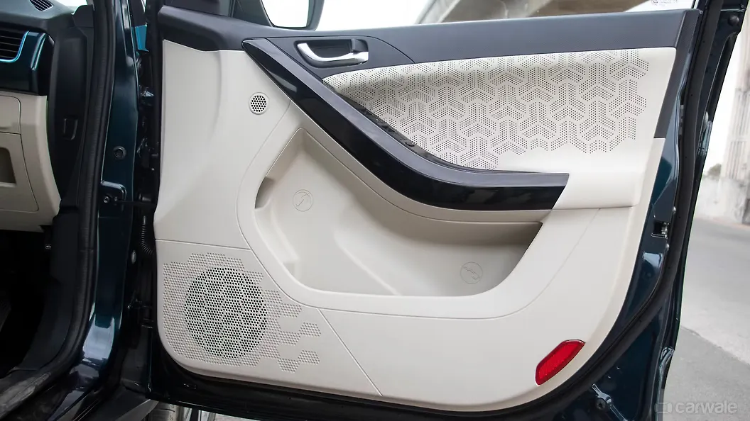 Nexon EV Max Front Right Door Pad Image, Nexon EV Max Photos in India ...