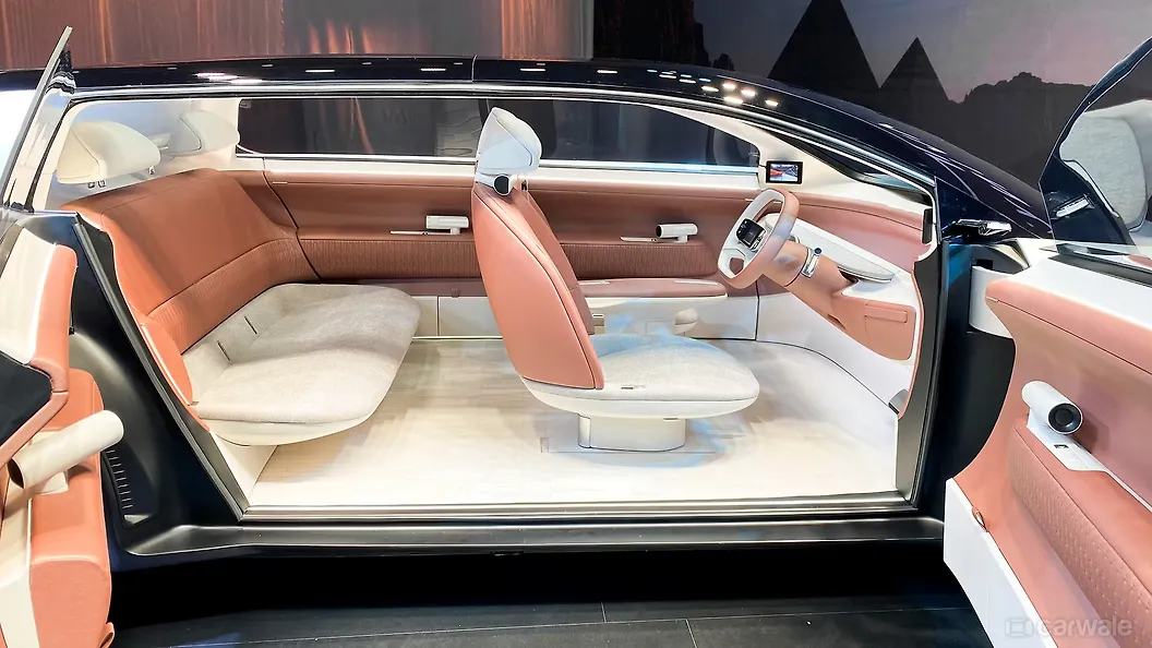 Avinya 360-Degree Camera Control Image, Avinya Photos in India - CarWale