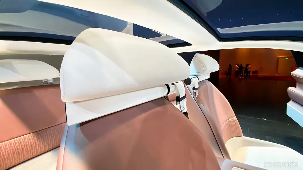Avinya Front Seat Headrest Image, Avinya Photos in India - CarWale