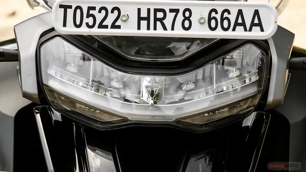 Triumph Tiger 1200 Head Light Image – BikeWale