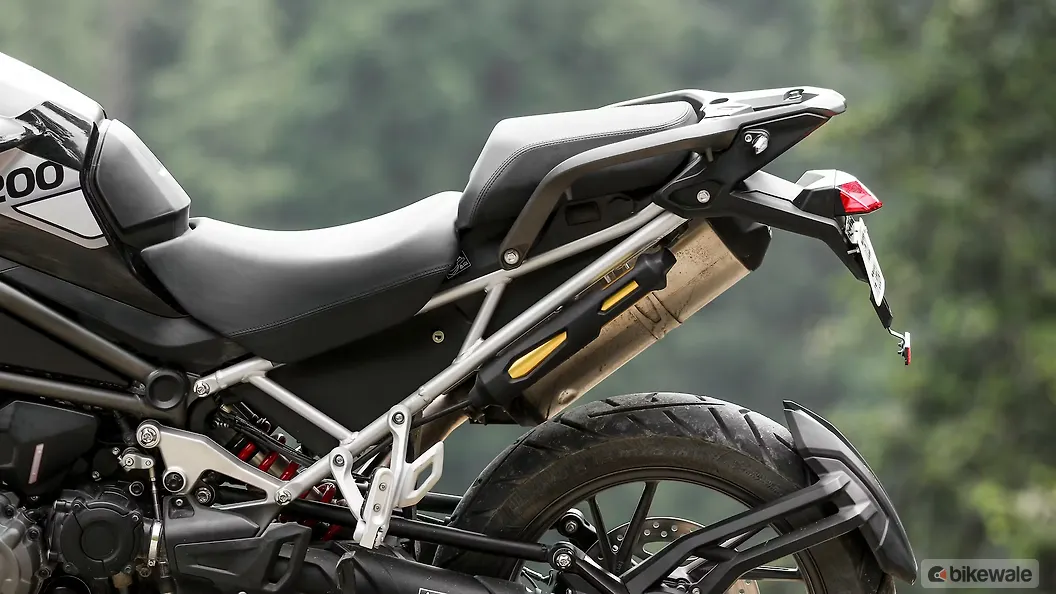 Triumph Tiger 1200 Rear Fender Image – BikeWale