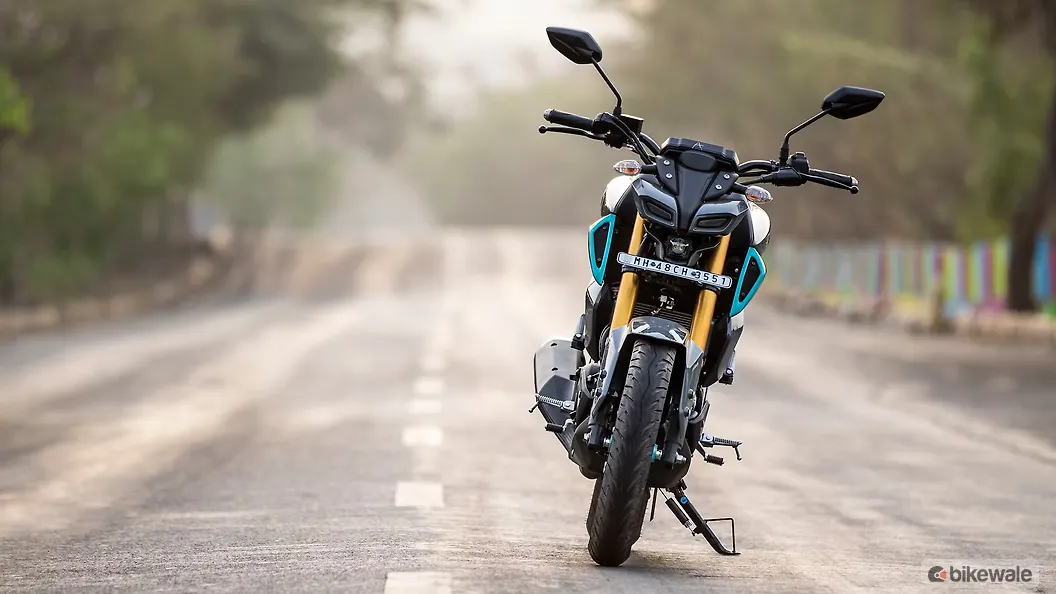 Yamaha MT 15 V2 Left Side View Image – BikeWale