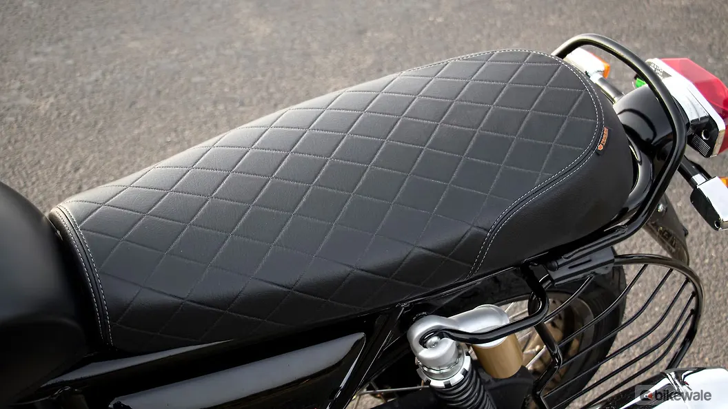 Royal Enfield Interceptor 650 Seat Image – BikeWale