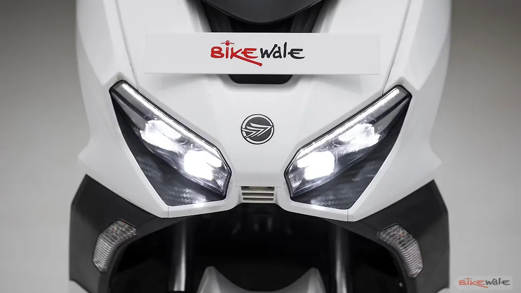 Keeway Vieste 300 Front View Image – BikeWale