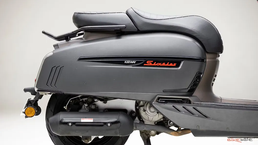 Keeway Sixties 300i Left Side Body Panel Badge Image – BikeWale