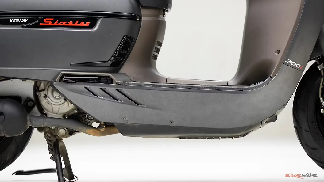 Keeway Sixties 300i Under Cover Panel Image – BikeWale