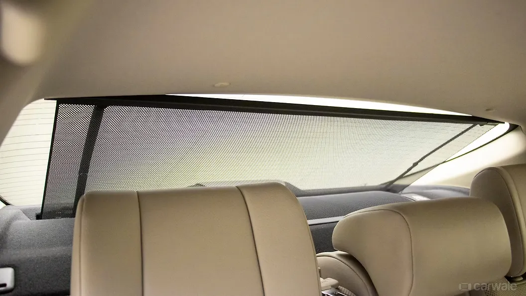 Camry Rear Windshield/Windscreen Image, Camry Photos in India - CarWale