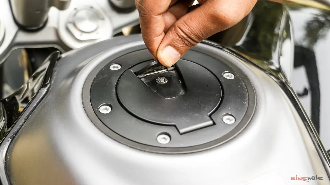 Triumph Tiger 1200 Radiator Image – BikeWale