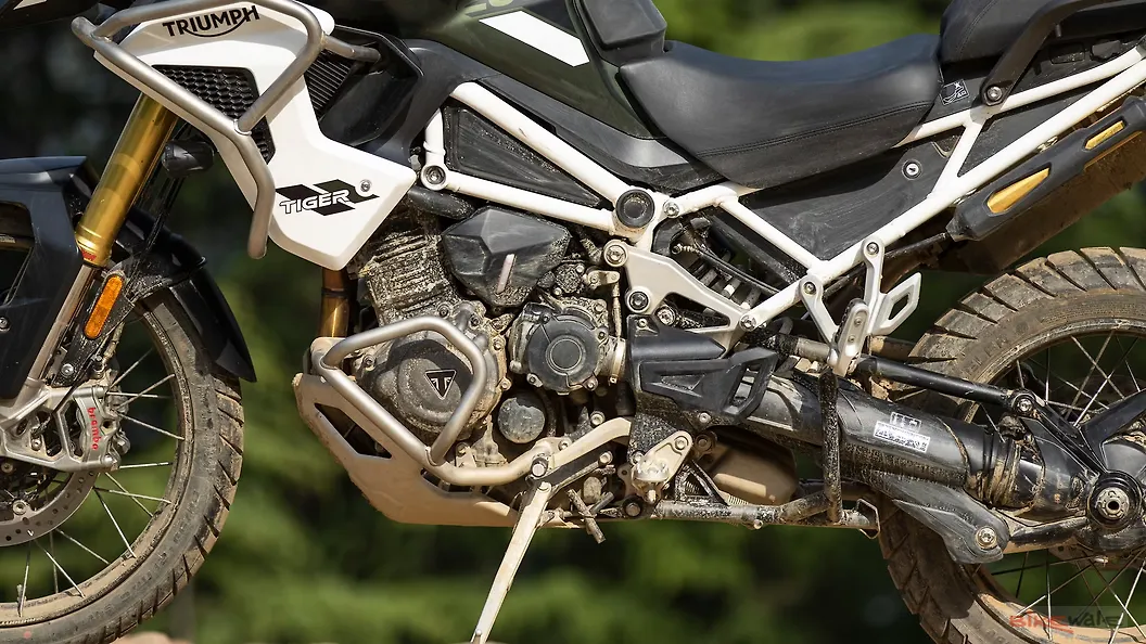 Triumph Tiger 1200 Engine From Right Image – BikeWale