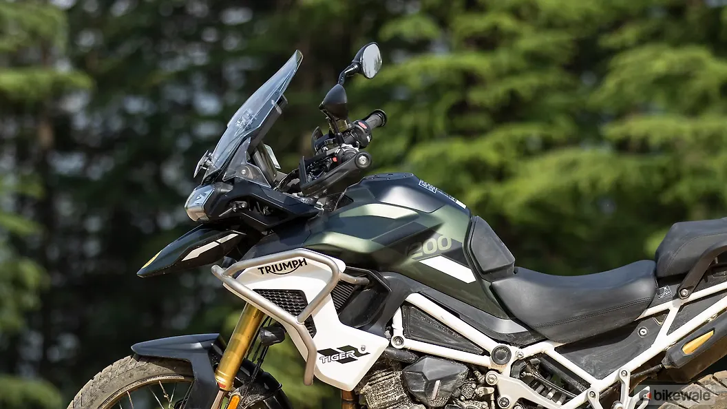 Triumph Tiger 1200 Left Side View Image – BikeWale
