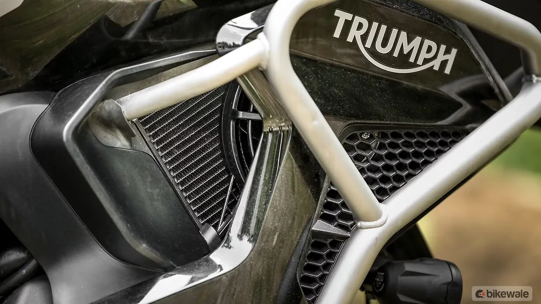 Images of Triumph Tiger 1200 | Photos of Tiger 1200 - BikeWale