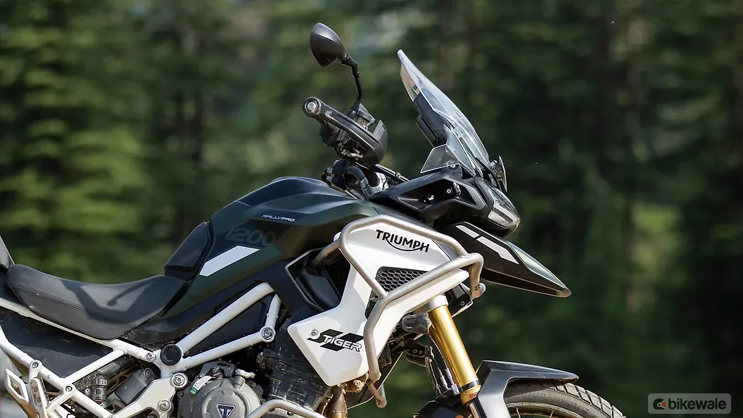 Triumph Tiger 1200 Right Side View Image – BikeWale