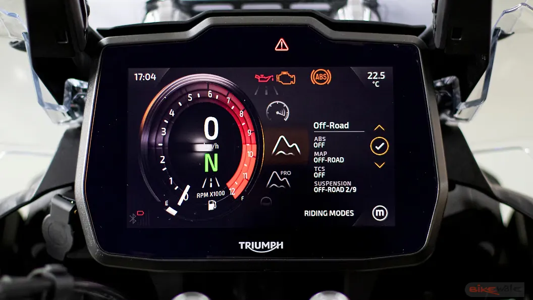 Triumph Tiger 1200 12V Power Socket Image – BikeWale