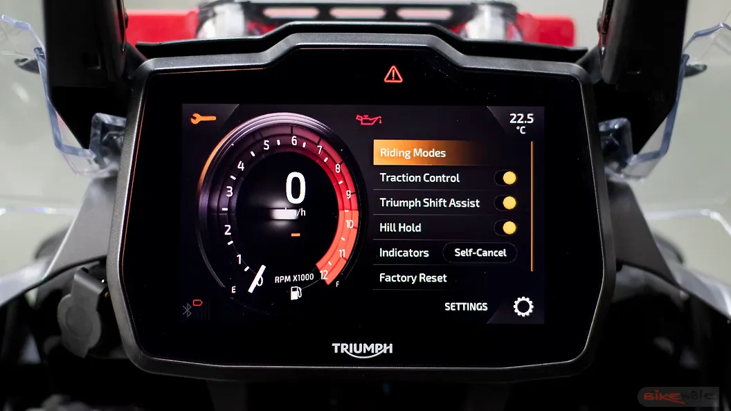 Triumph Tiger 1200 TFT / Instrument Cluster Image – BikeWale