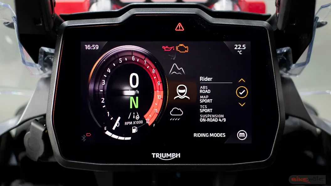 Triumph Tiger 1200 TFT / Instrument Cluster Image – BikeWale