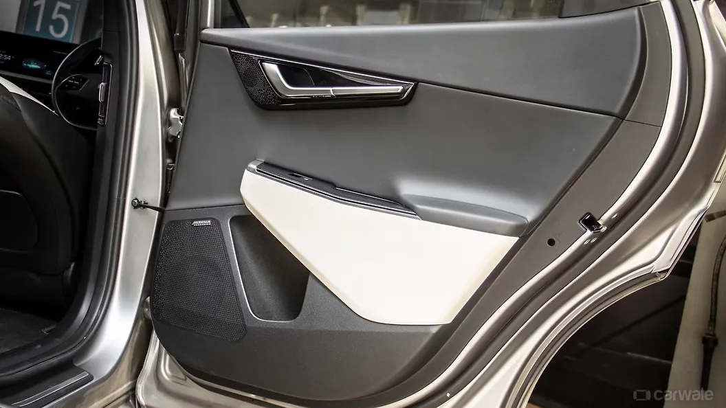 EV6 Rear Door Handle Image, EV6 Photos in India - CarWale