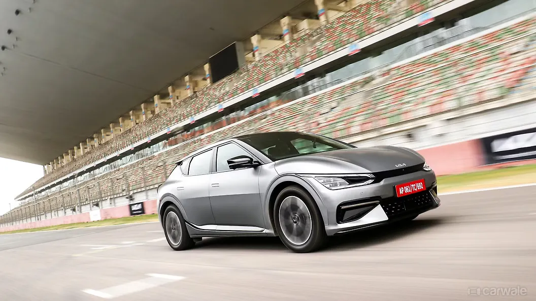 EV6 Right Side View Image, EV6 Photos in India - CarWale