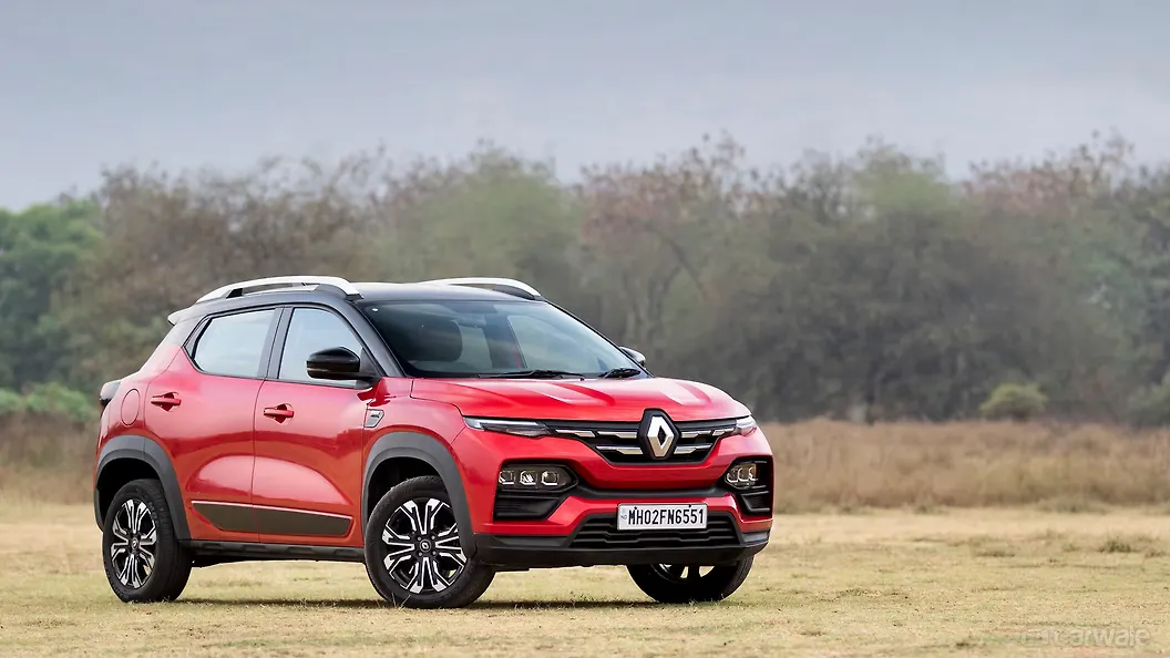 Magnite Right Front Three Quarter Image, Magnite Photos in India - CarWale