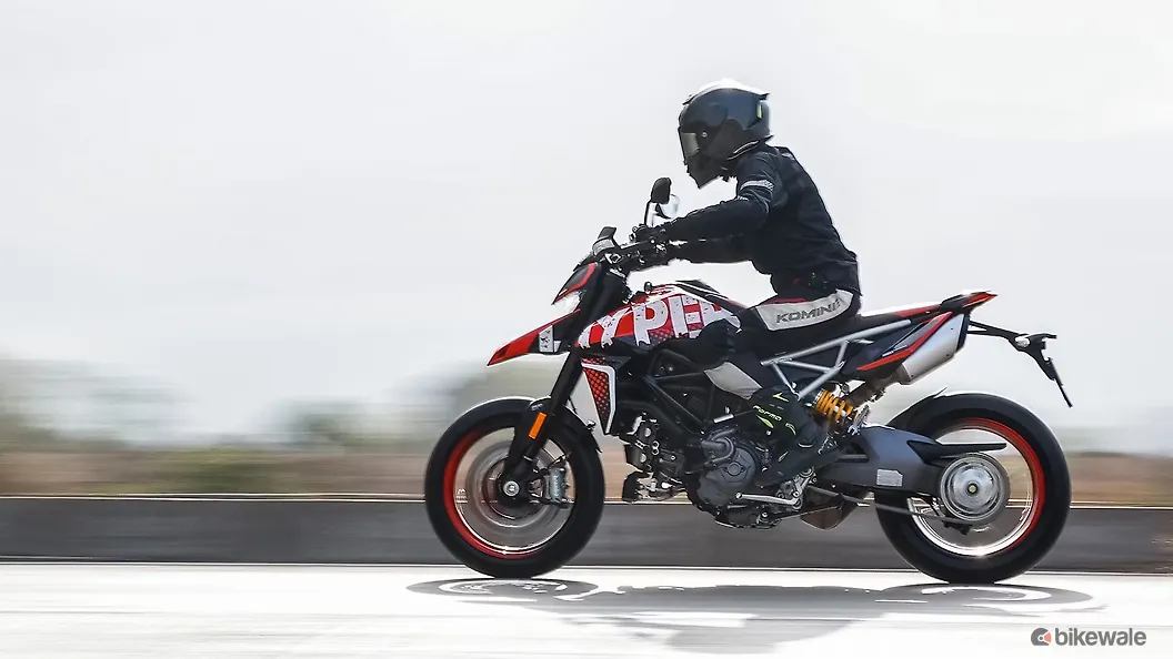 Ducati Hypermotard 950 Left Side View Image – BikeWale